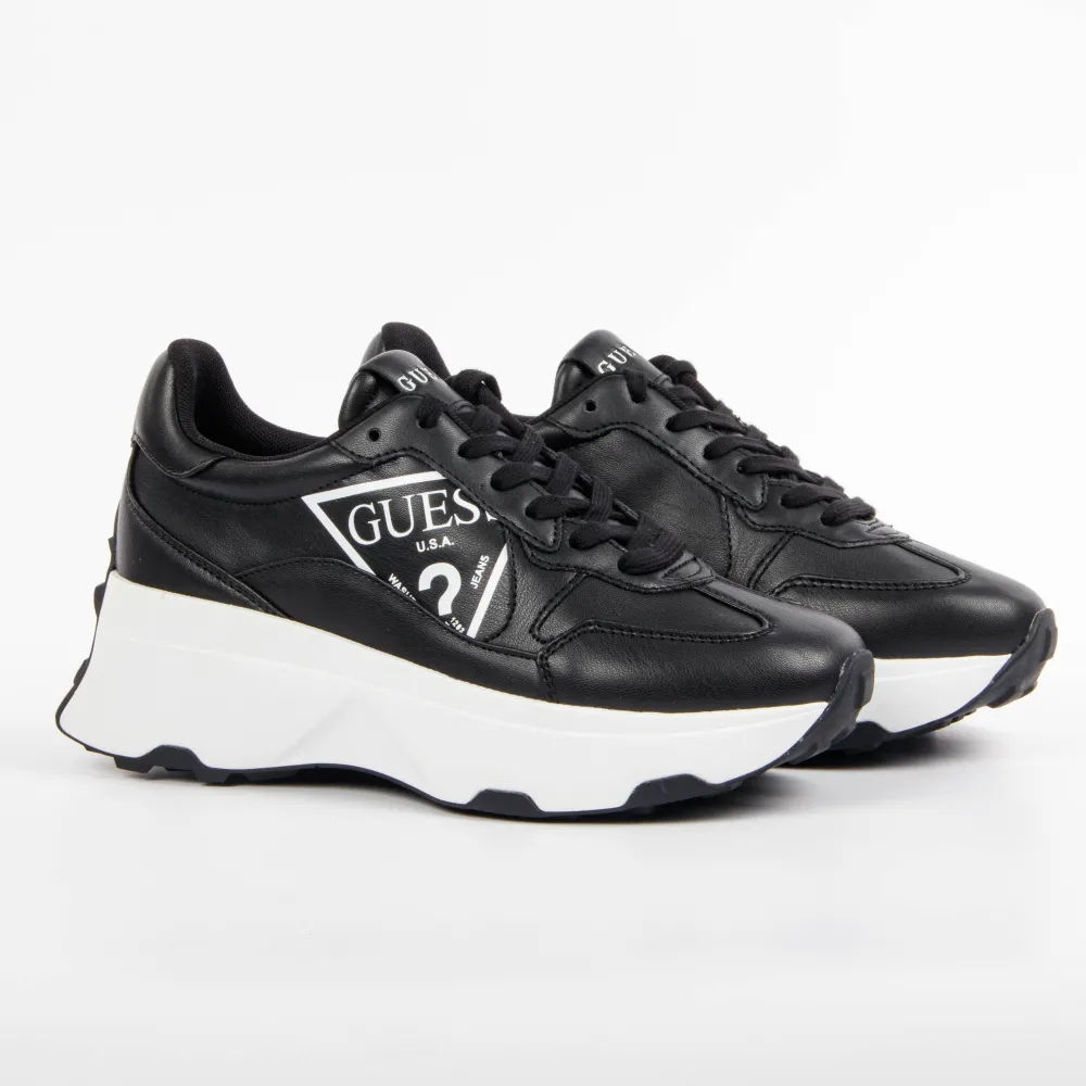 Basket de ville basse femme Guess calebb Noir - ZESHOES