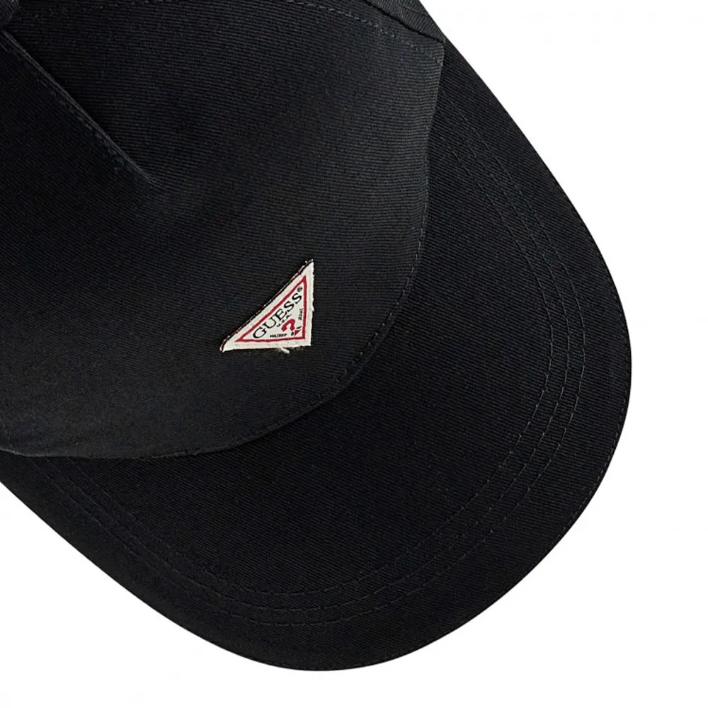 Casquette femme Guess Classic logo triangle Noir - ZESHOES