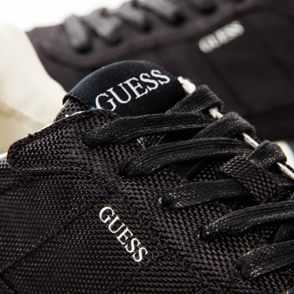 Basket basse homme Guess Classic black Noir - ZESHOES